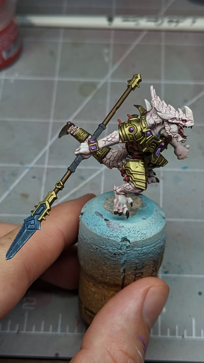 Progress on the Scar vet rider, really enjoying painting the Saurus models - 9GAG