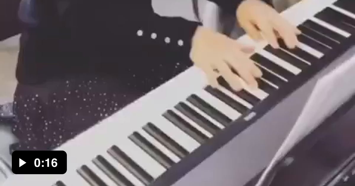 Piano professor - 9GAG