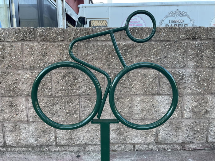 This bike rack. - 9GAG