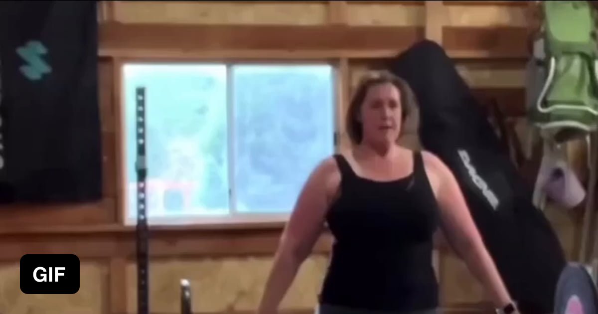 Tammy Shehole - 9GAG