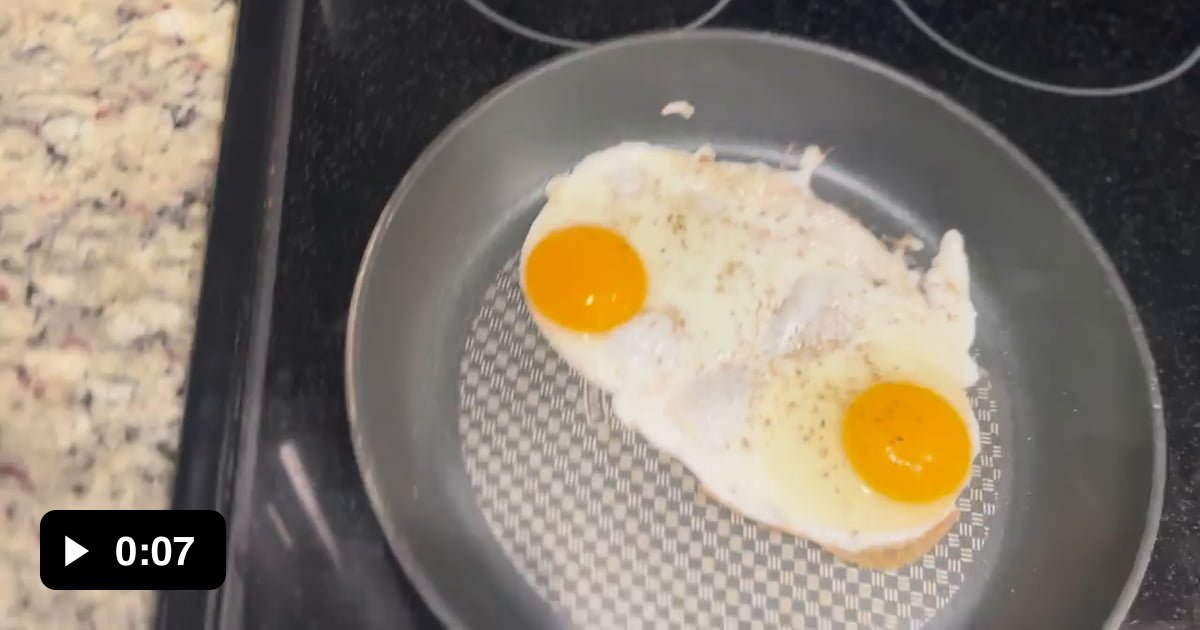 Eggs over too easy - 9GAG