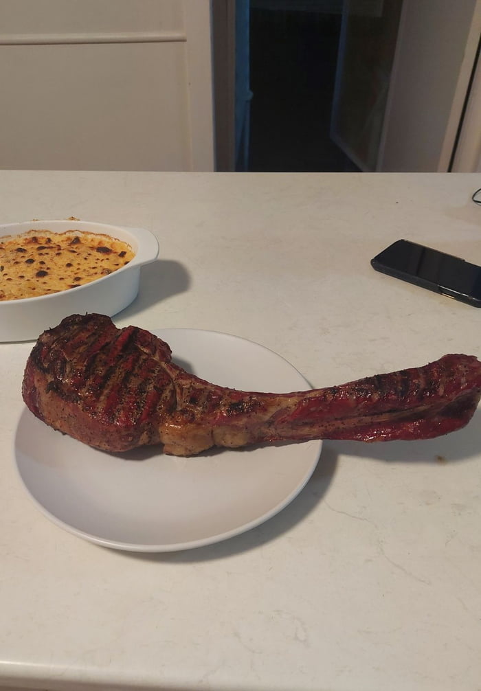 1.6kg (3.5lb) tomahawk steak, instant meat coma. Recipe in comments. - 9GAG