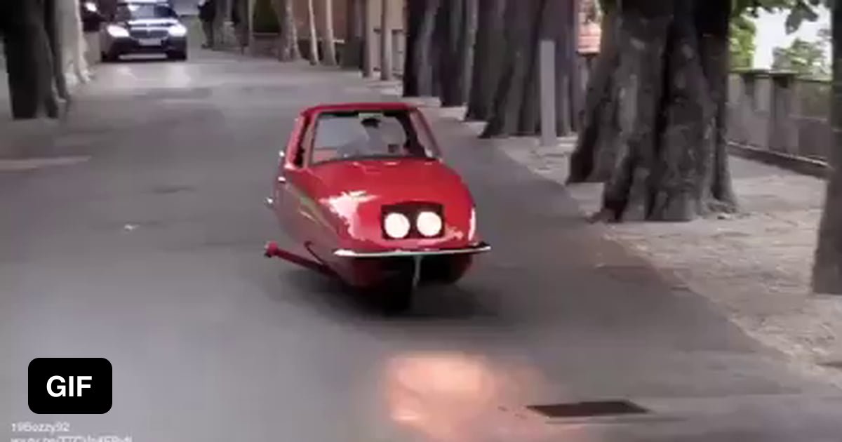 Two-wheeler self balancing Gyroscopic car from 1967 Gyro-X - 9GAG