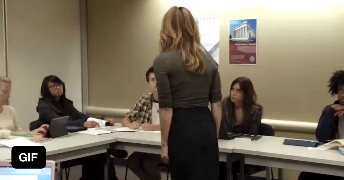 Sasha Alexander (Shameless) - 9GAG