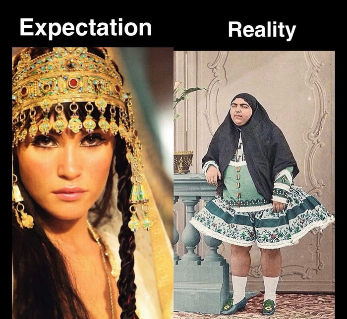 Social media people in real life. - 9GAG