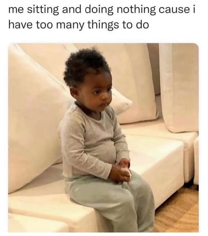 My brain buffering when the to-do list is too long. - 9GAG