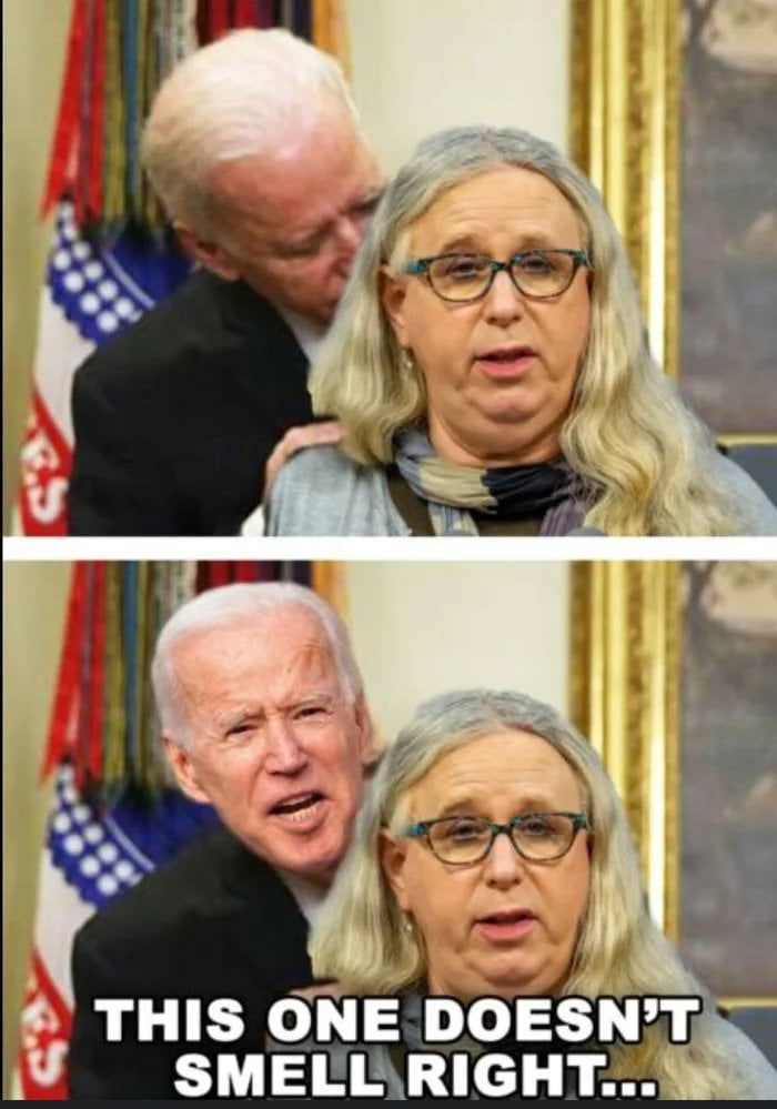 Smells like a man pretending to be a woman - 9GAG