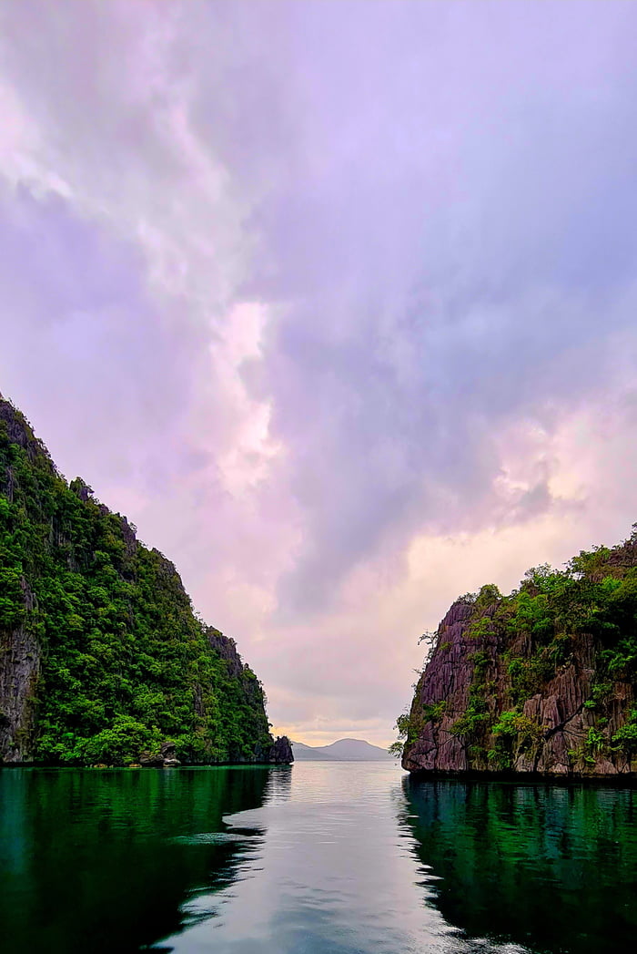 Greetings from Palawan, Phillipenes. - 9GAG