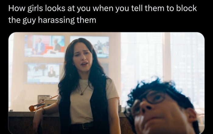 Block button is free - 9GAG