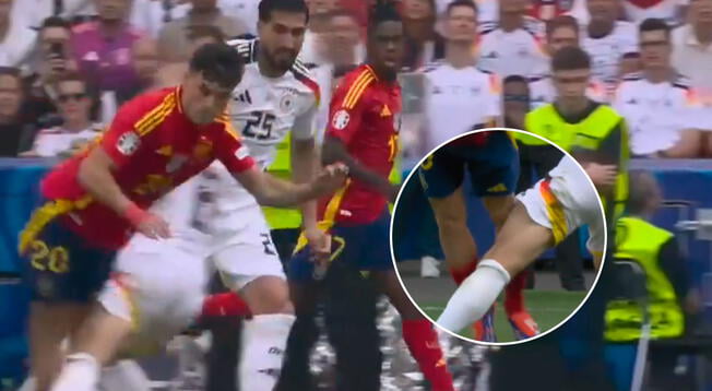 referee was scared or what ? - 9GAG