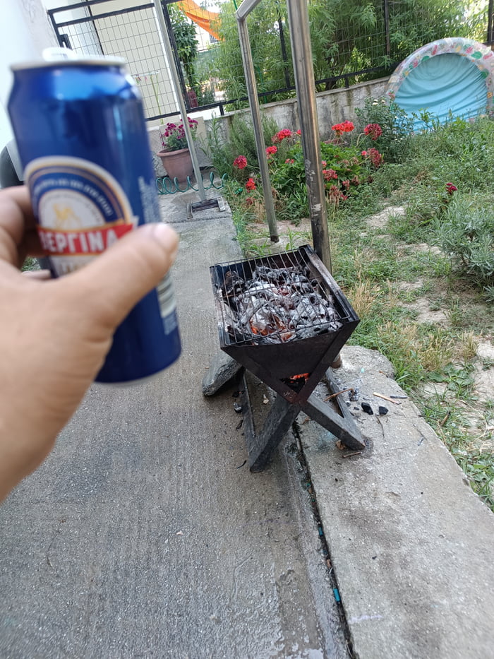 Barbeque is loading! Cheers motherf**kers! - 9GAG