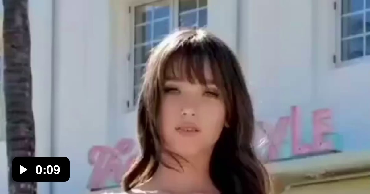 BEAUTIFUL GIRL DANCING 💃💃💃 - 9GAG