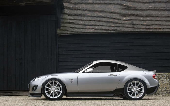 MX-5 NC Fastback. It looks great imo - 9GAG