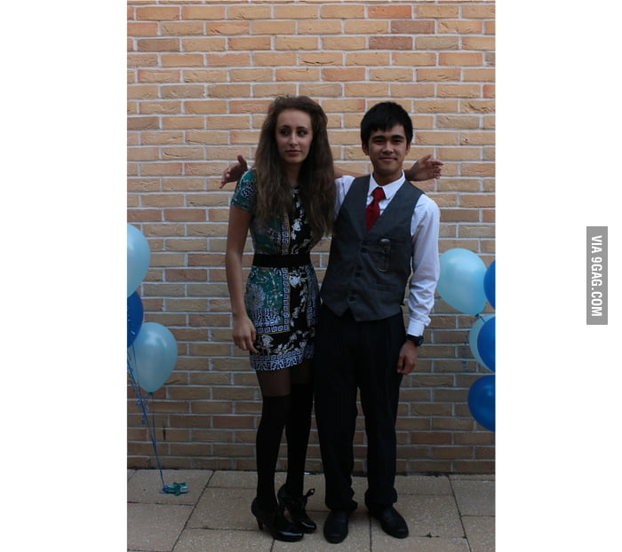 Hoverhand: OVER 9000 - 9GAG