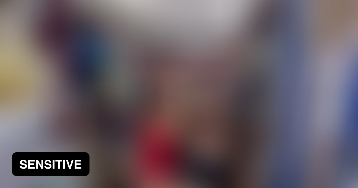 Public flash ... Yeah theres a link - 9GAG