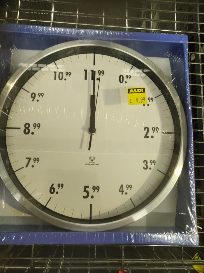 Just everything about this clock. - 9GAG