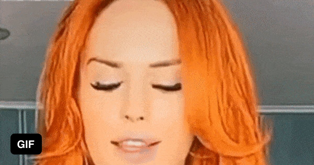 Redhead In Green 9gag 9317