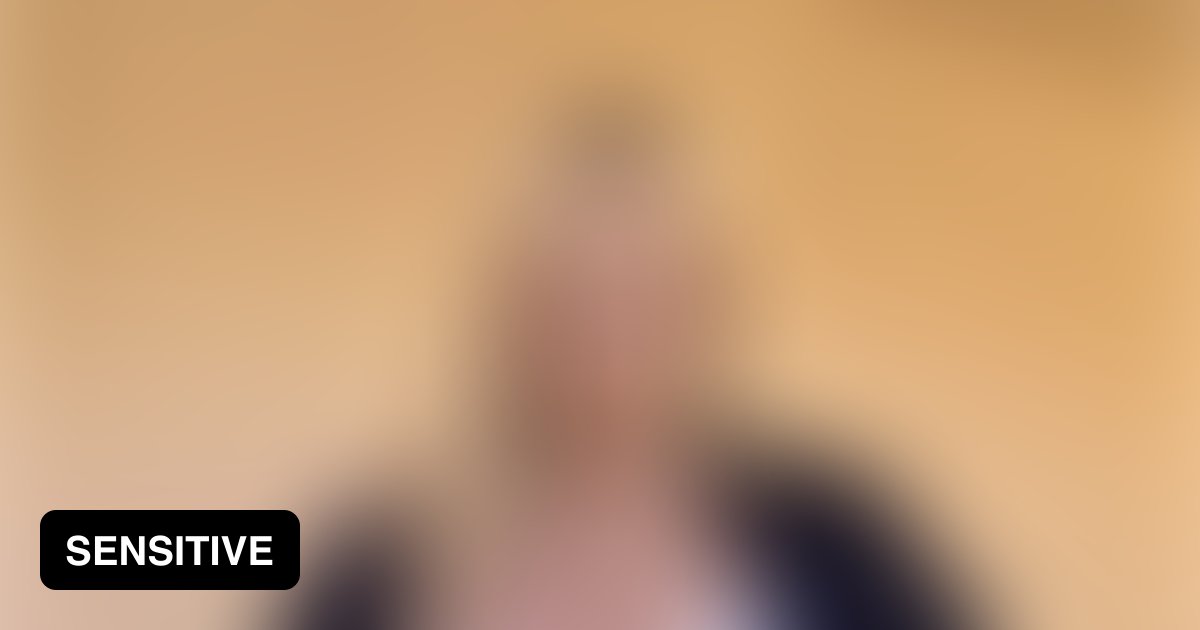 She's ready to teach - 9GAG