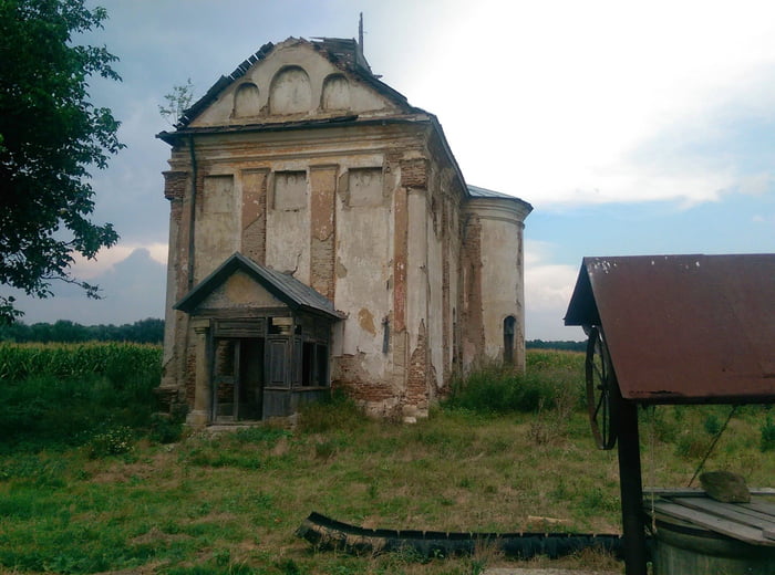 ''The church with devils'' from Romania. Natzis were masacred by the U ...