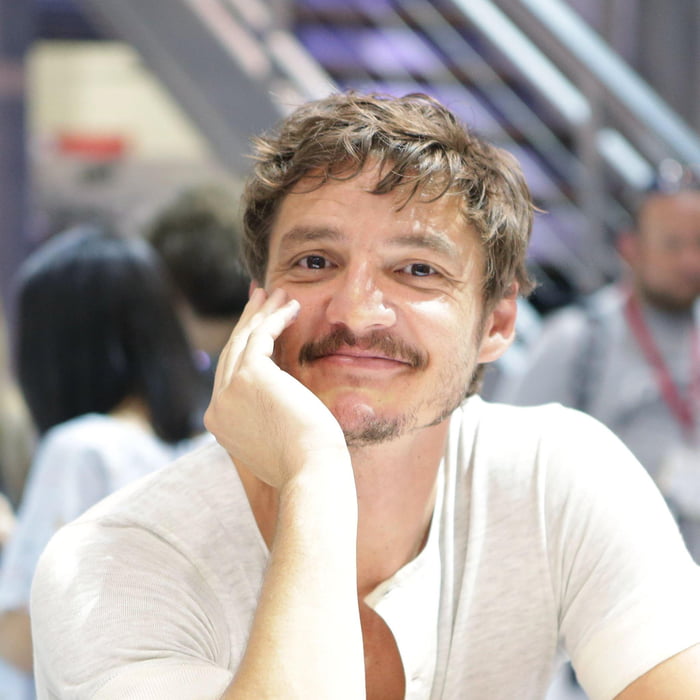 Pedro Pascal - 9GAG