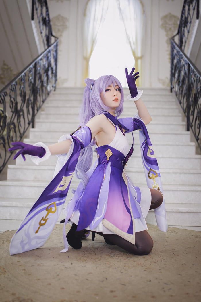 Keqing cosplay by Dalowrell - 9GAG
