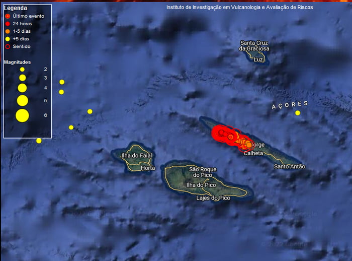 Increase seismic activity in Azores Islands, Portugal. Over 1800 ...
