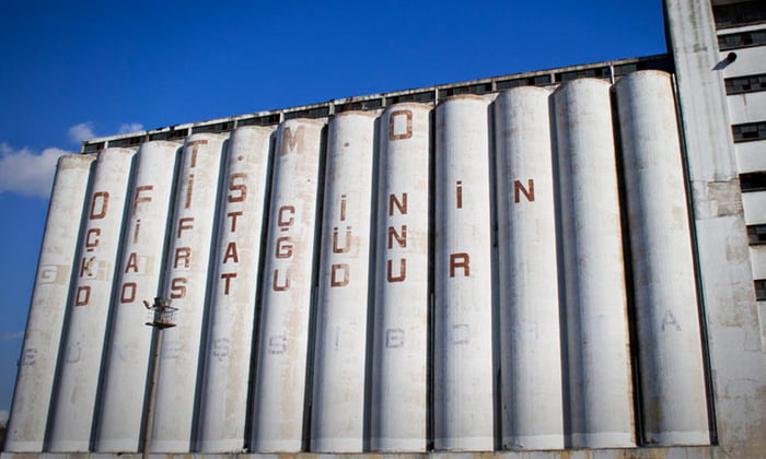 OÇKO FİAO TİFRS STAT MÇGU İÜD ONNU İR N - 9GAG