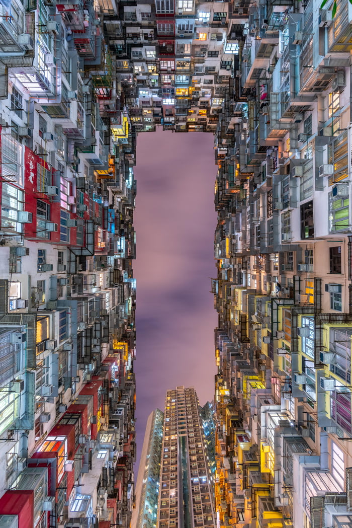 The Yick Cheong Building in Hong Kong - 9GAG