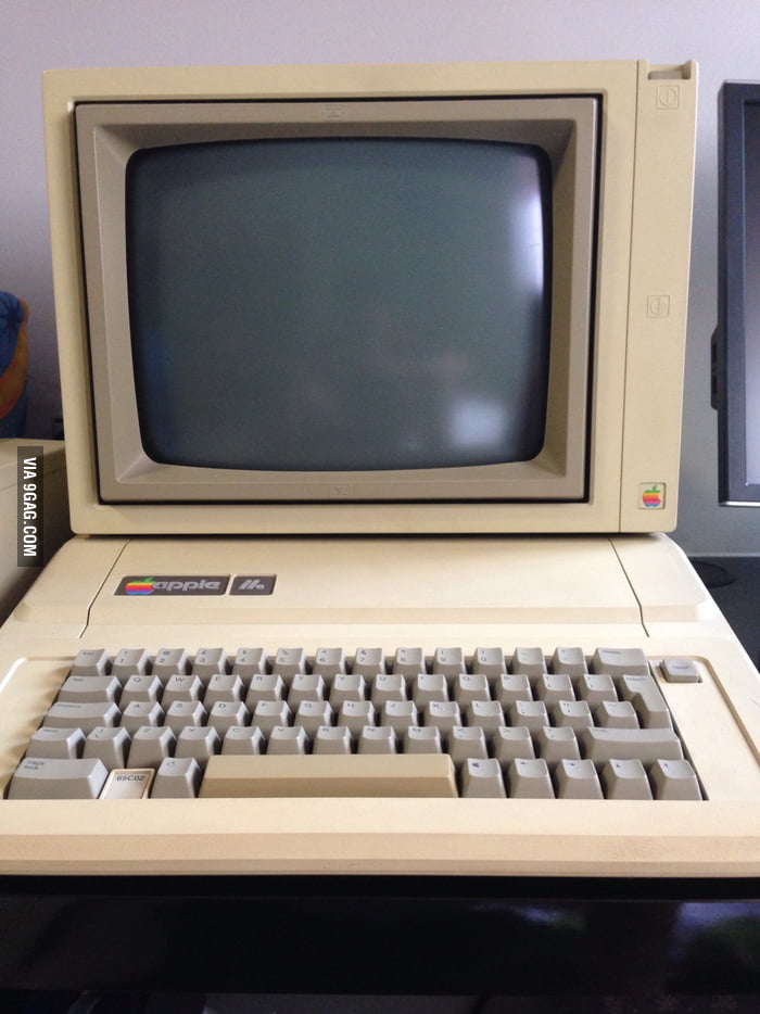 Back in those days where Apple was the MVP - 9GAG