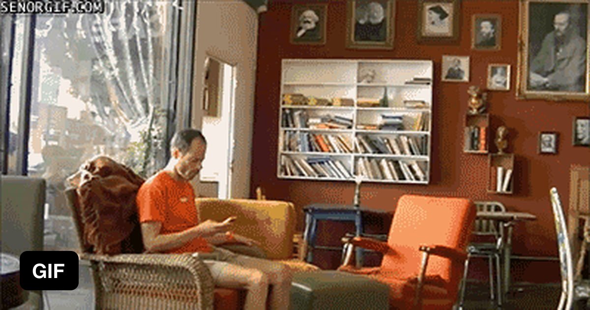 Funny Chair Prank - 9GAG
