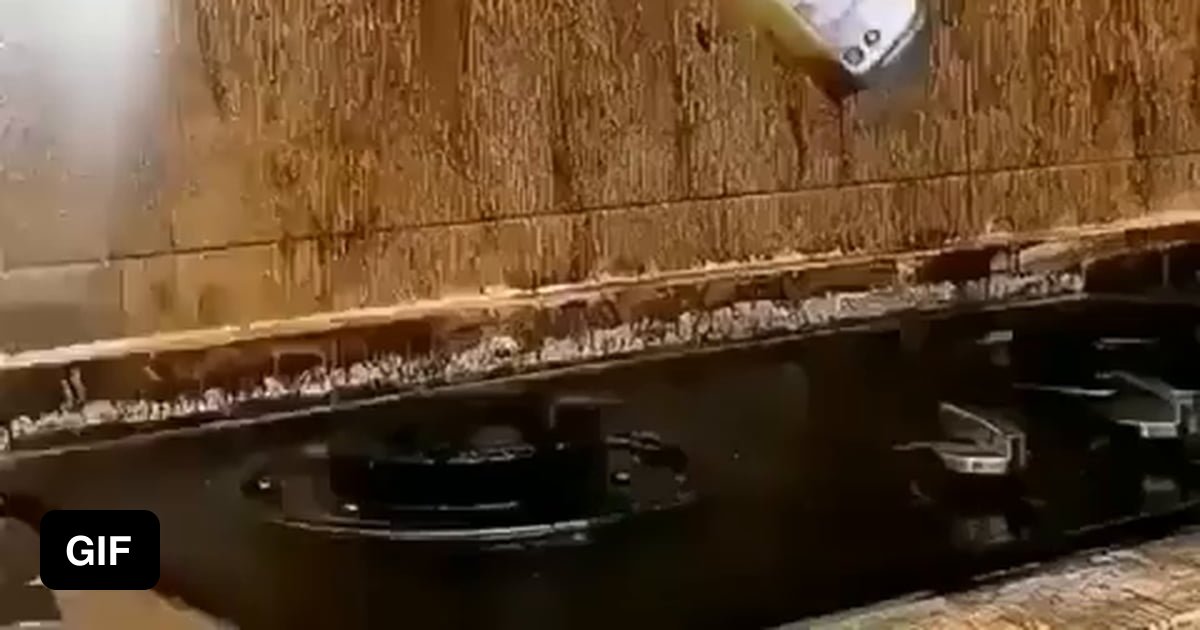 This kitchen deep cleaning - 9GAG