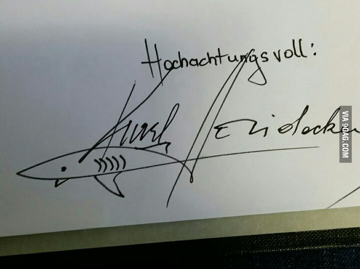 To the guy who showed us the fancy bird in the signature. This guy ...