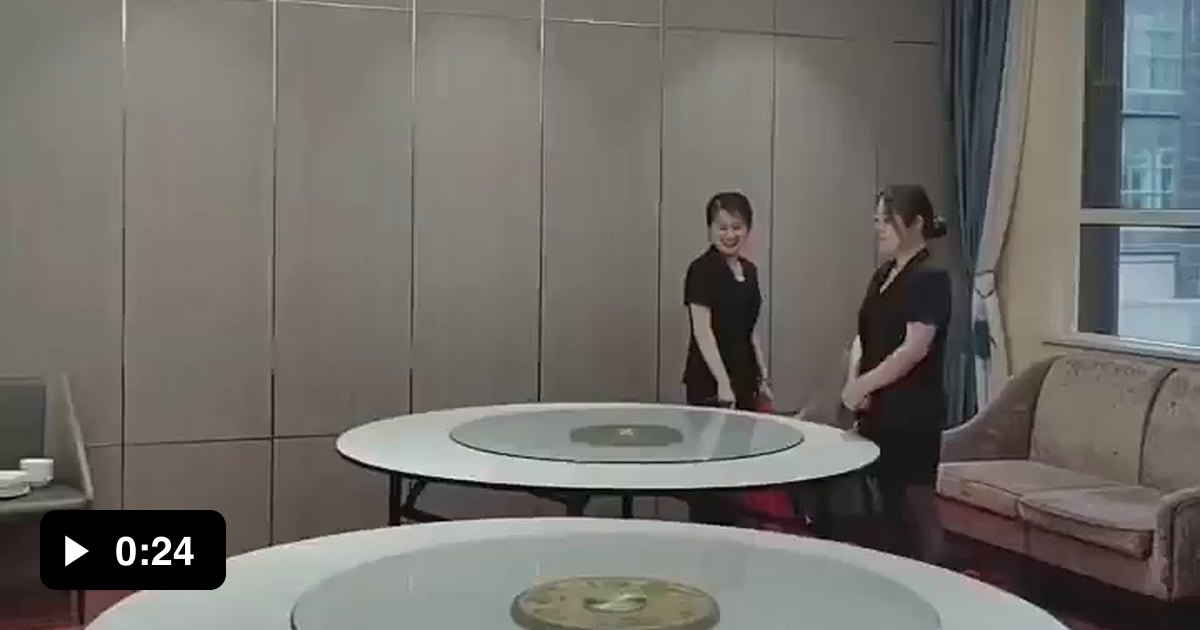 How they set tables - 9GAG