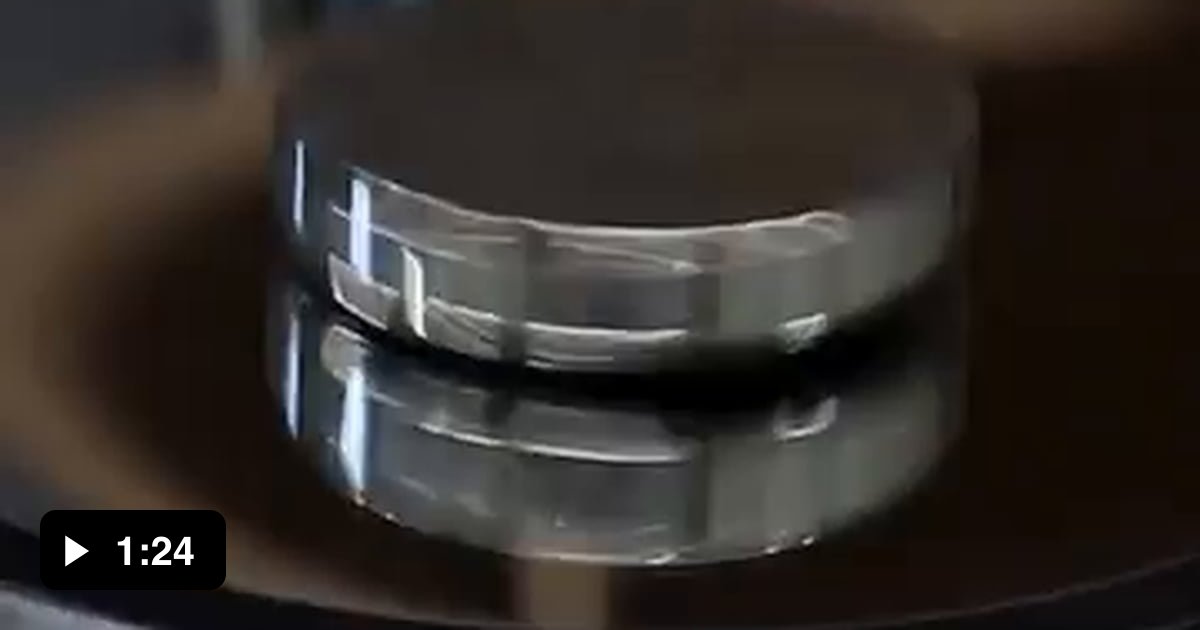 The sound of a singularity - 9GAG