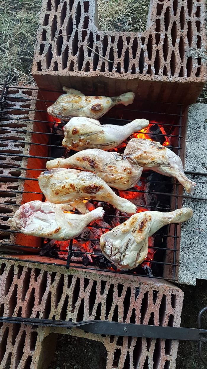 Tellement populaire en ce moment ! Bbq du ghetto ! - 9GAG