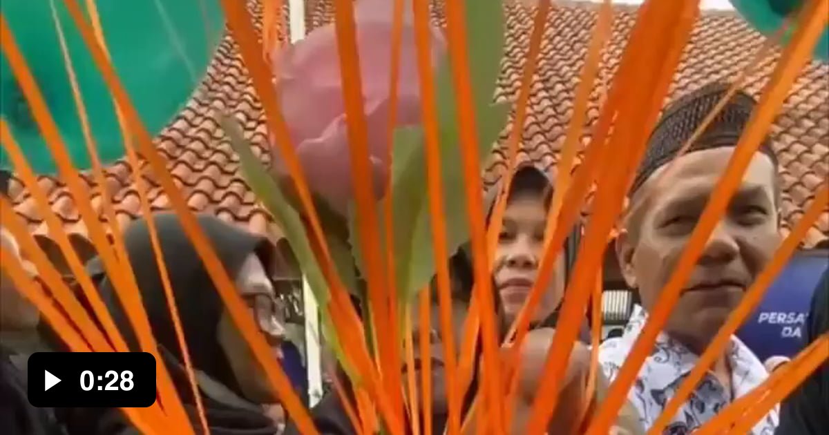 Balloon Release Accident - 9GAG