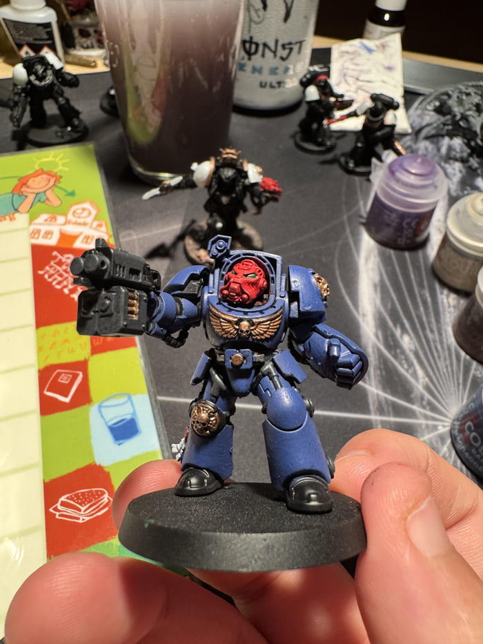 The first mini I’ve ever painted. - 9GAG