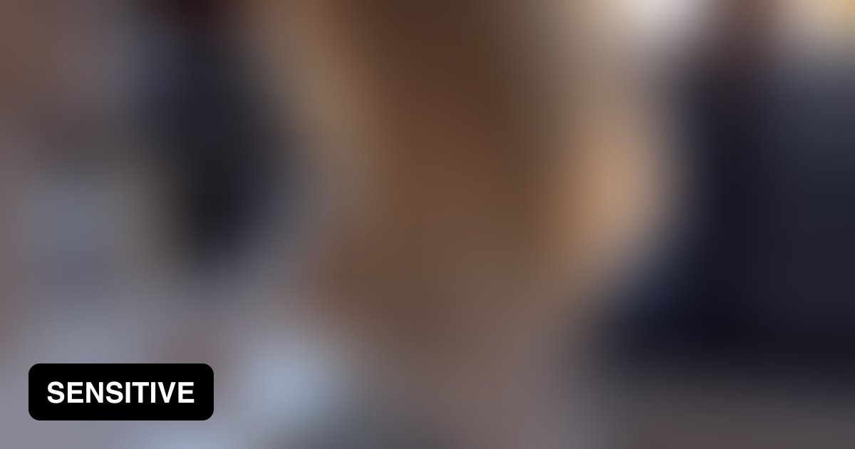 Booty… lot’s of booty. - 9GAG