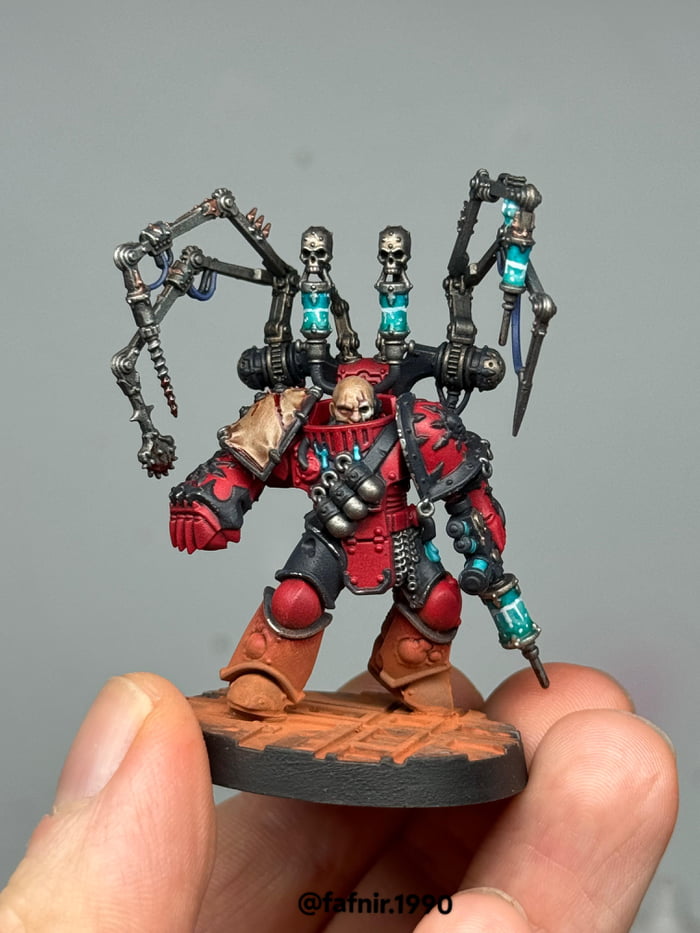 Garreon The Corpse Master of the Red Corsairs - 9GAG