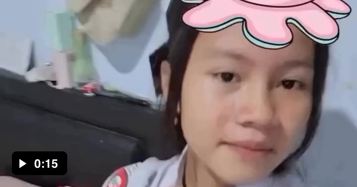 Generasi penerus bangsa. Lulus SD langsung jadi LC junior. LC kan juga butuh regenerasi, om. Ya ...