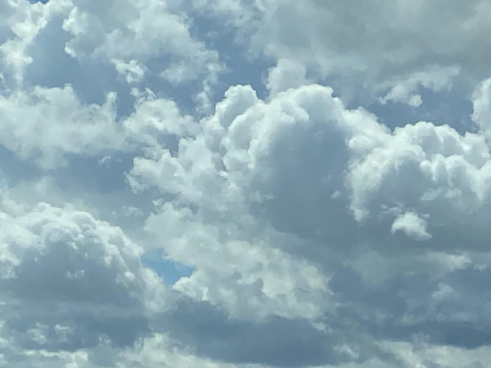 Calming clouds photo (: - 9GAG