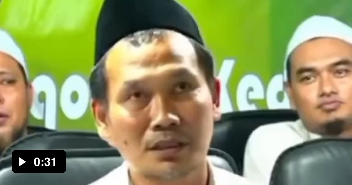 Jauhi kaum sok soleh - 9GAG