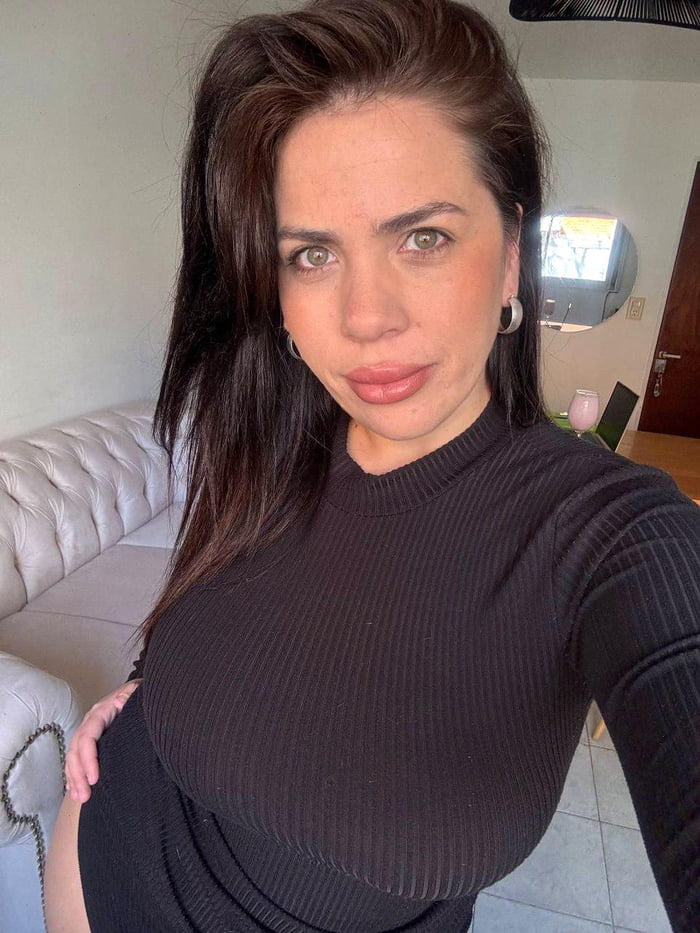 Black dresses make them more discreet BUT STILL 42F - 9GAG