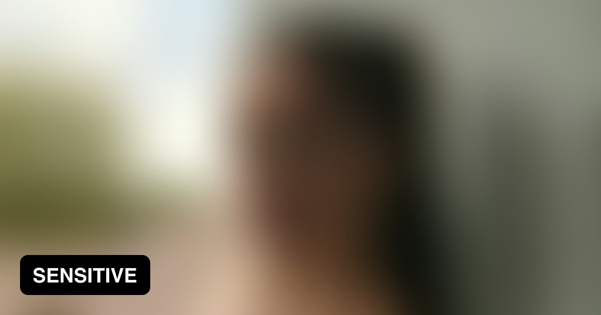 Stacked and how! - 9GAG