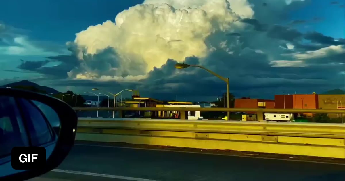 Clouds, clouds are my thing. Also nerds… - 9GAG