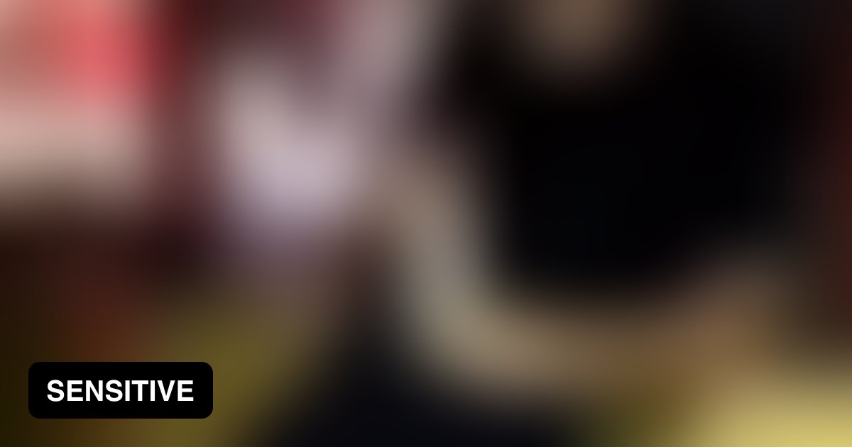 Lucky guy in the bar - 9GAG