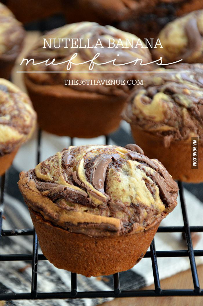 Nutella Banana Muffins; drooling by just looking at this! - 9GAG