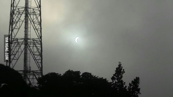 Solar eclipse at my hometown - 9GAG