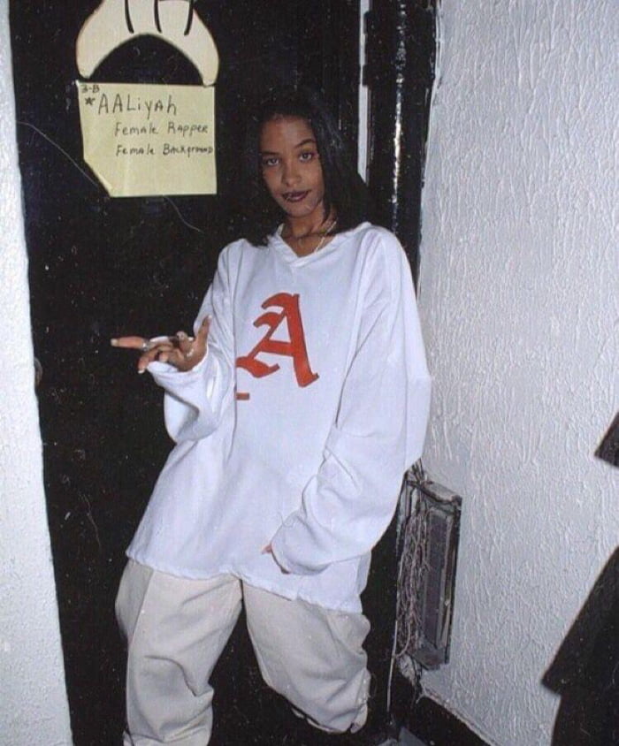 Aaliyah, circa early 1990s - 9GAG
