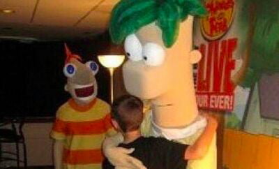 Posting cursed images (#7) - 9GAG